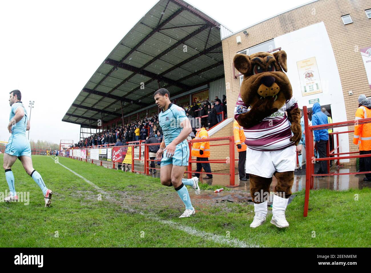 Players tunnel rugby hi-res stock photography and images - Alamy