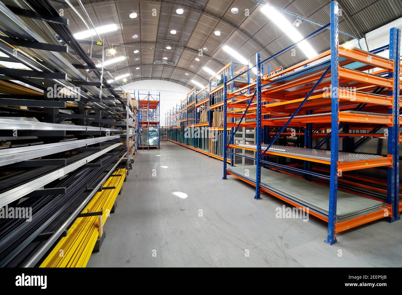 Glass industry stack warehouse hi-res stock photography and images - Alamy