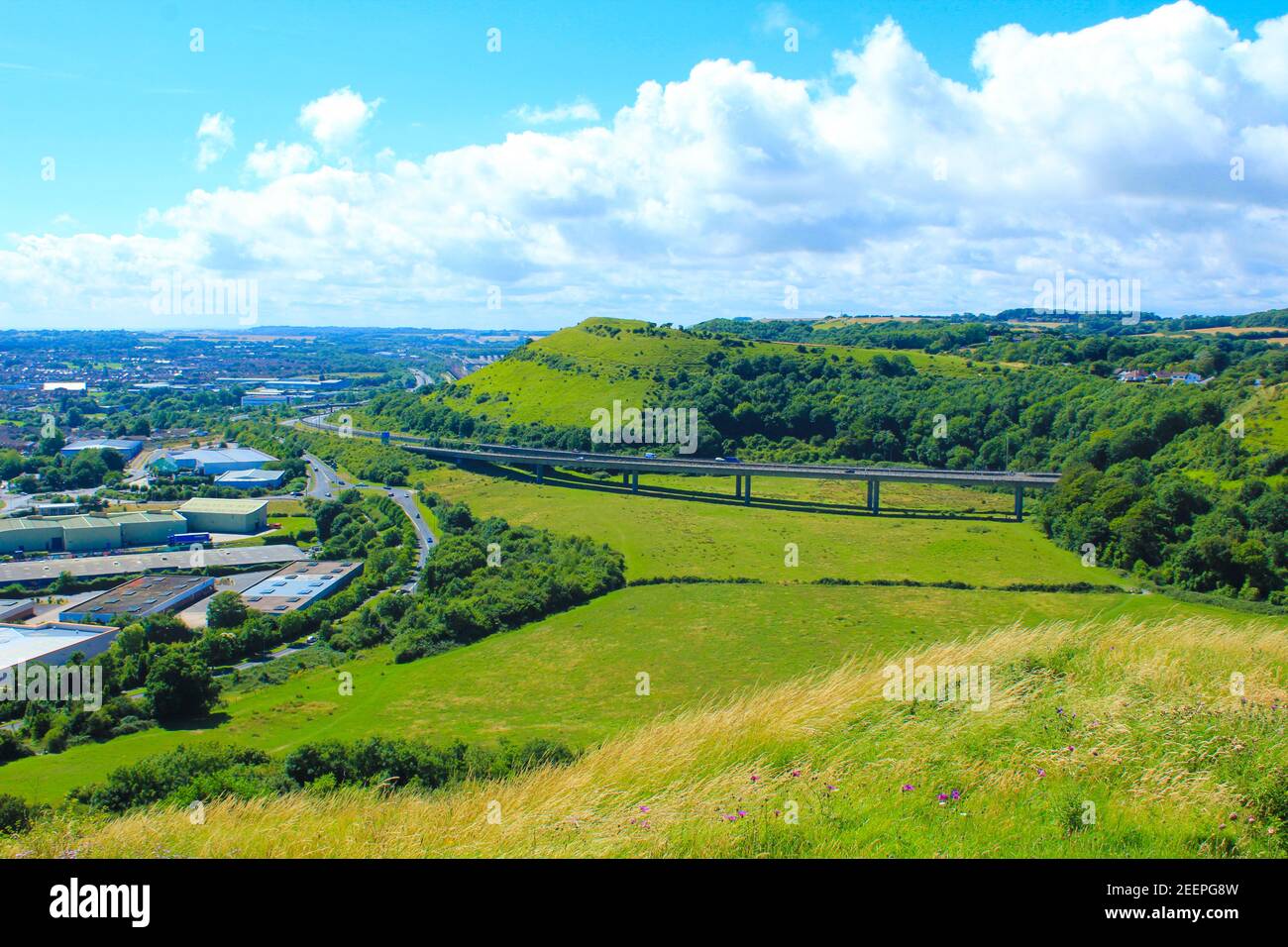 Folkestone cliff edge hi-res stock photography and images - Alamy