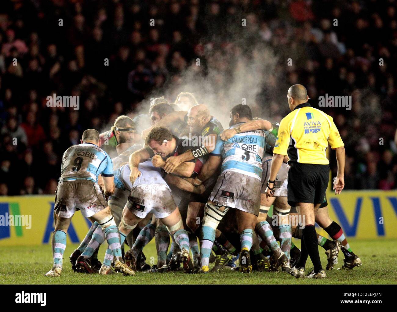 Rugby scrum steam hi-res stock photography and images - Alamy