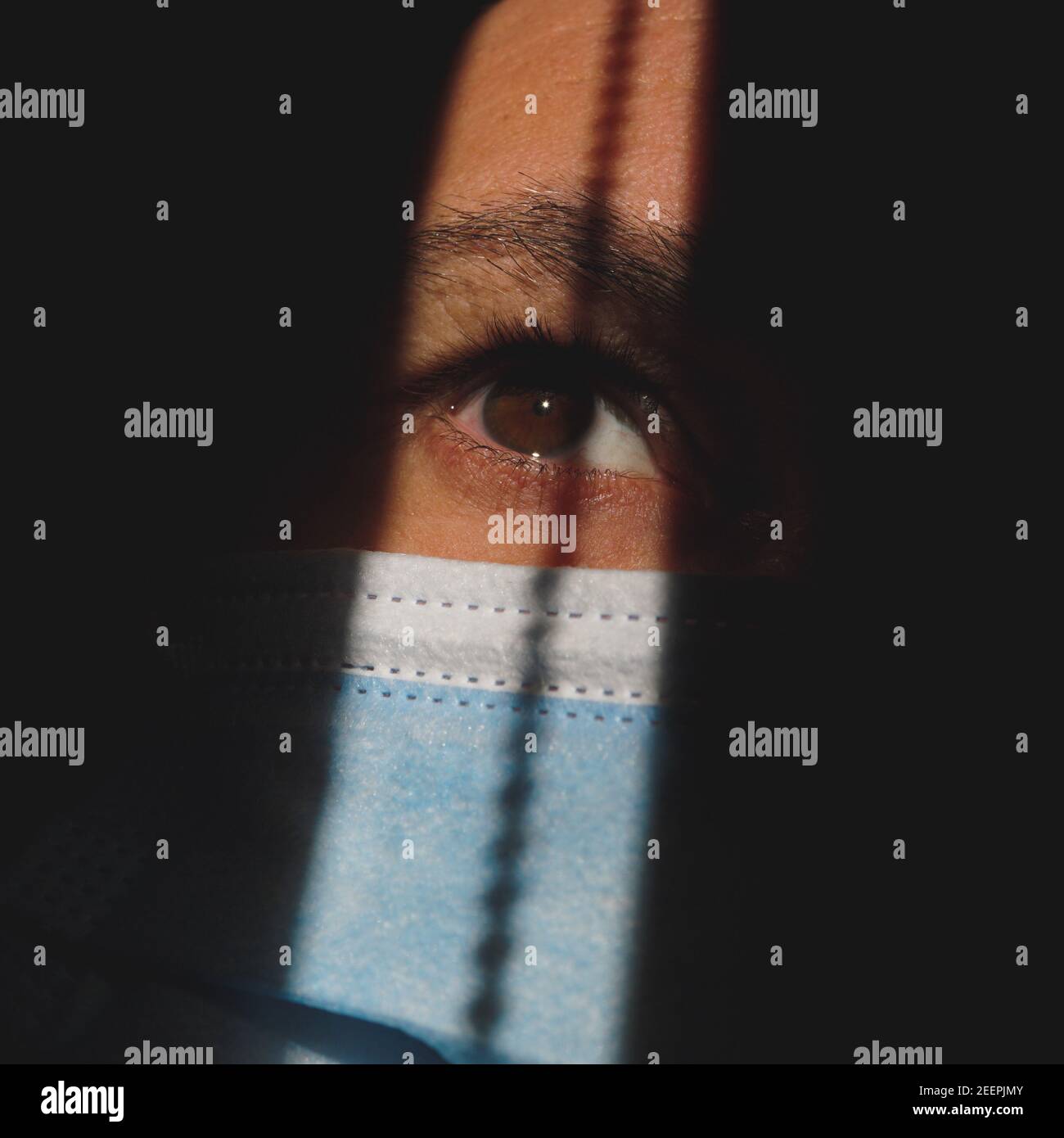 Face hidden in shadows hi-res stock photography and images - Alamy