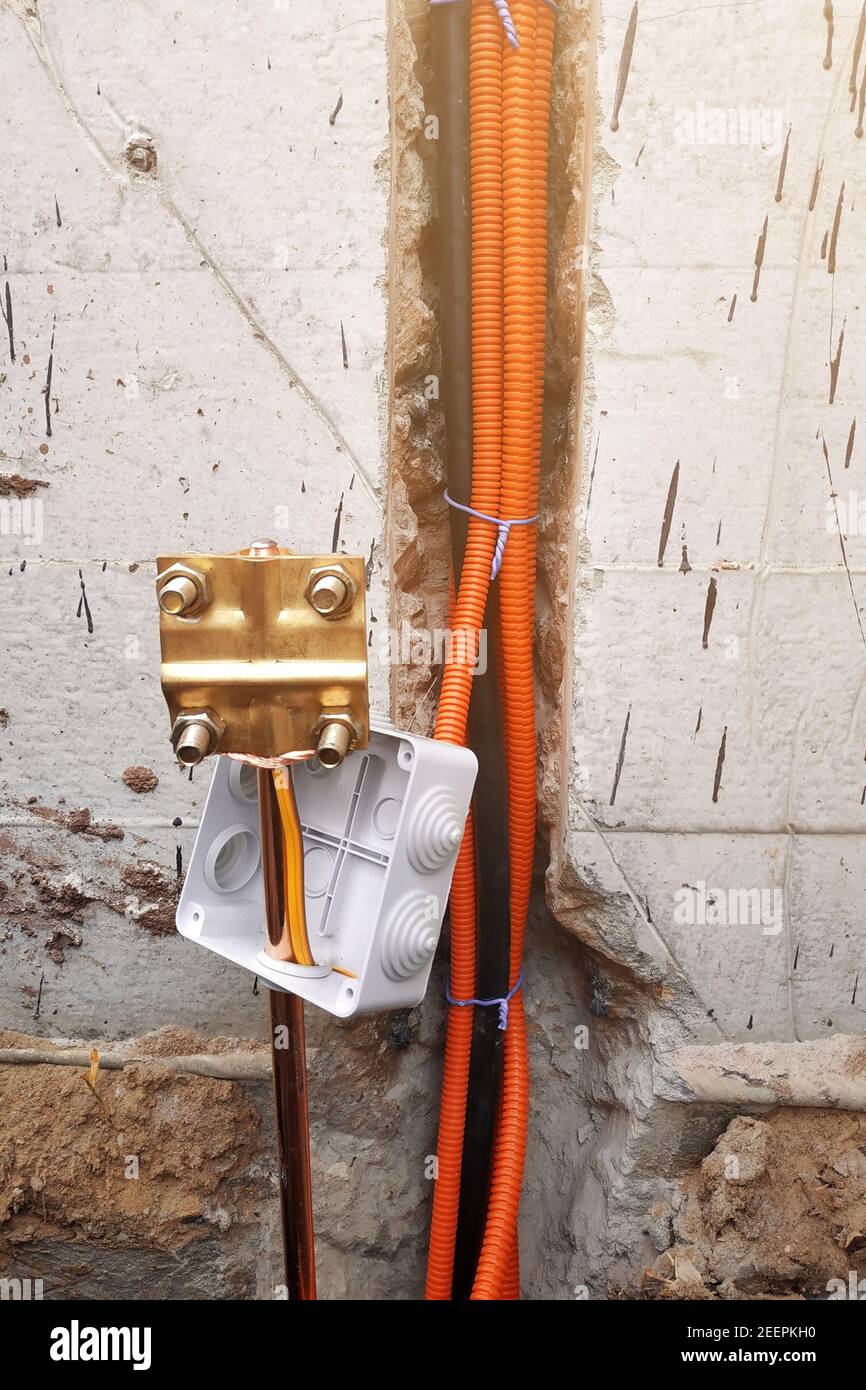 Grounding of electrical appliances hi-res stock photography and images ...