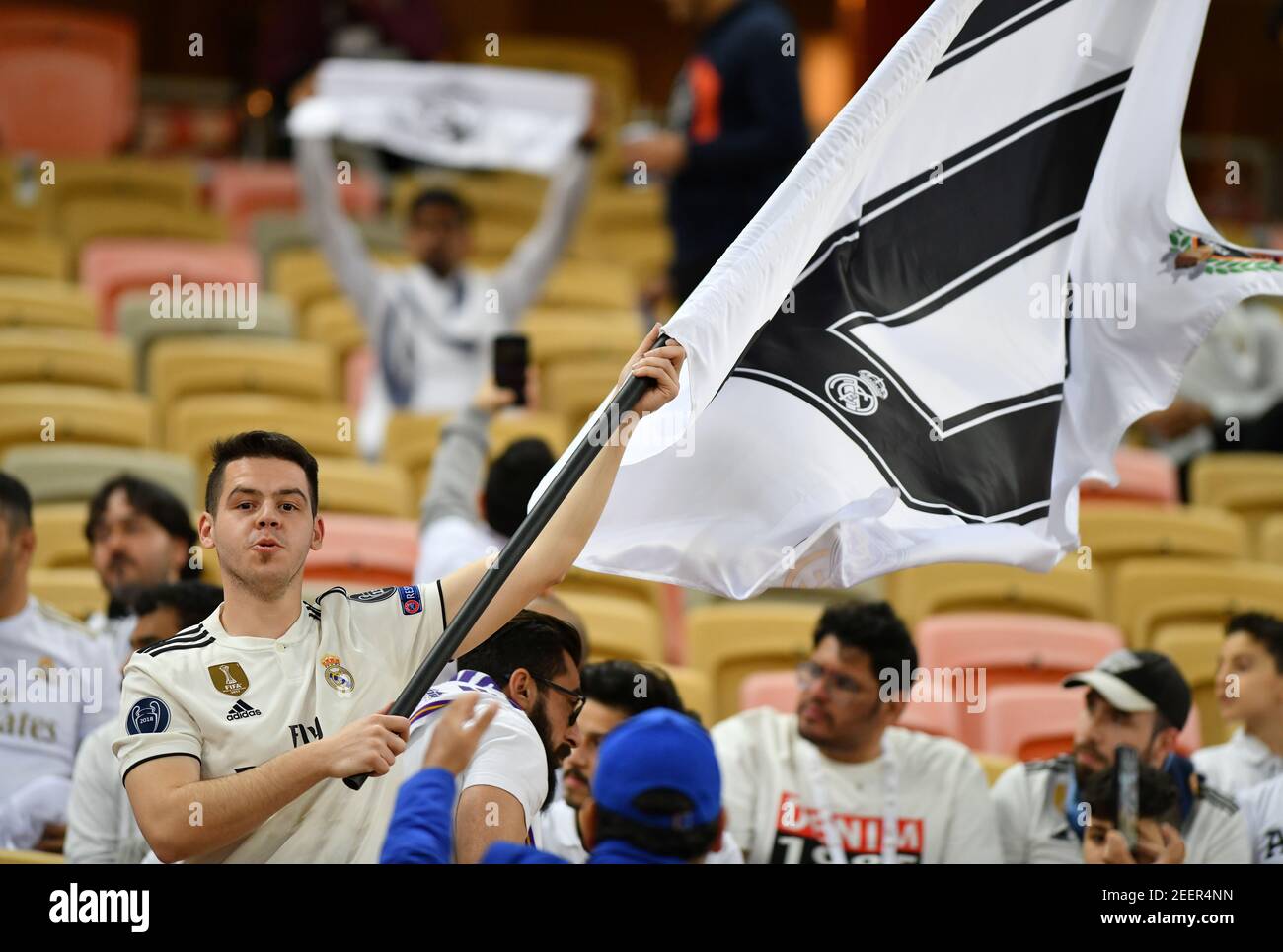 Saudi arabia spain flag hi-res stock photography and images - Alamy