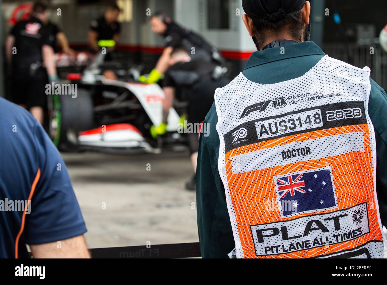 Doctor marshall, commissaire de piste, Haas F1 Team VF-20 Ferrari ...