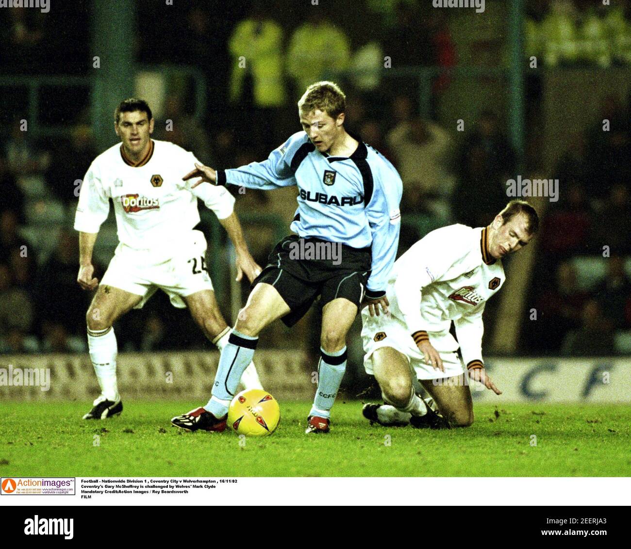 Sport football action mark clyde hi-res stock photography and images ...