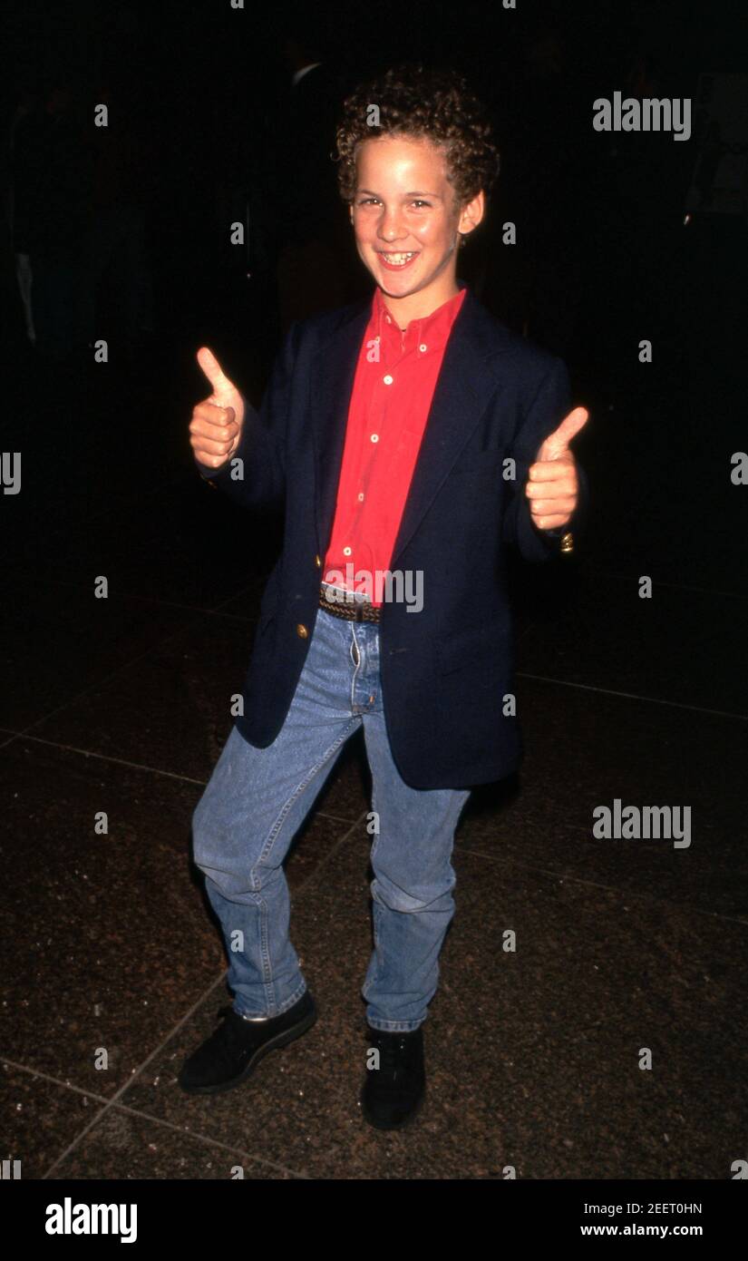 Ralph savage hi-res stock photography and images - Alamy