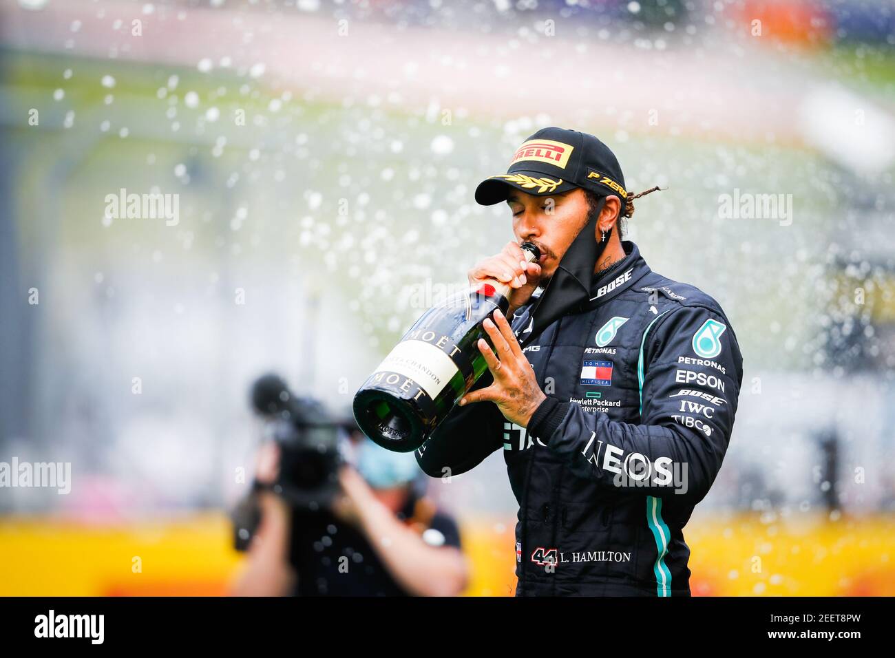 Mercedes amg f1 champagne on podium hi-res stock photography and images ...