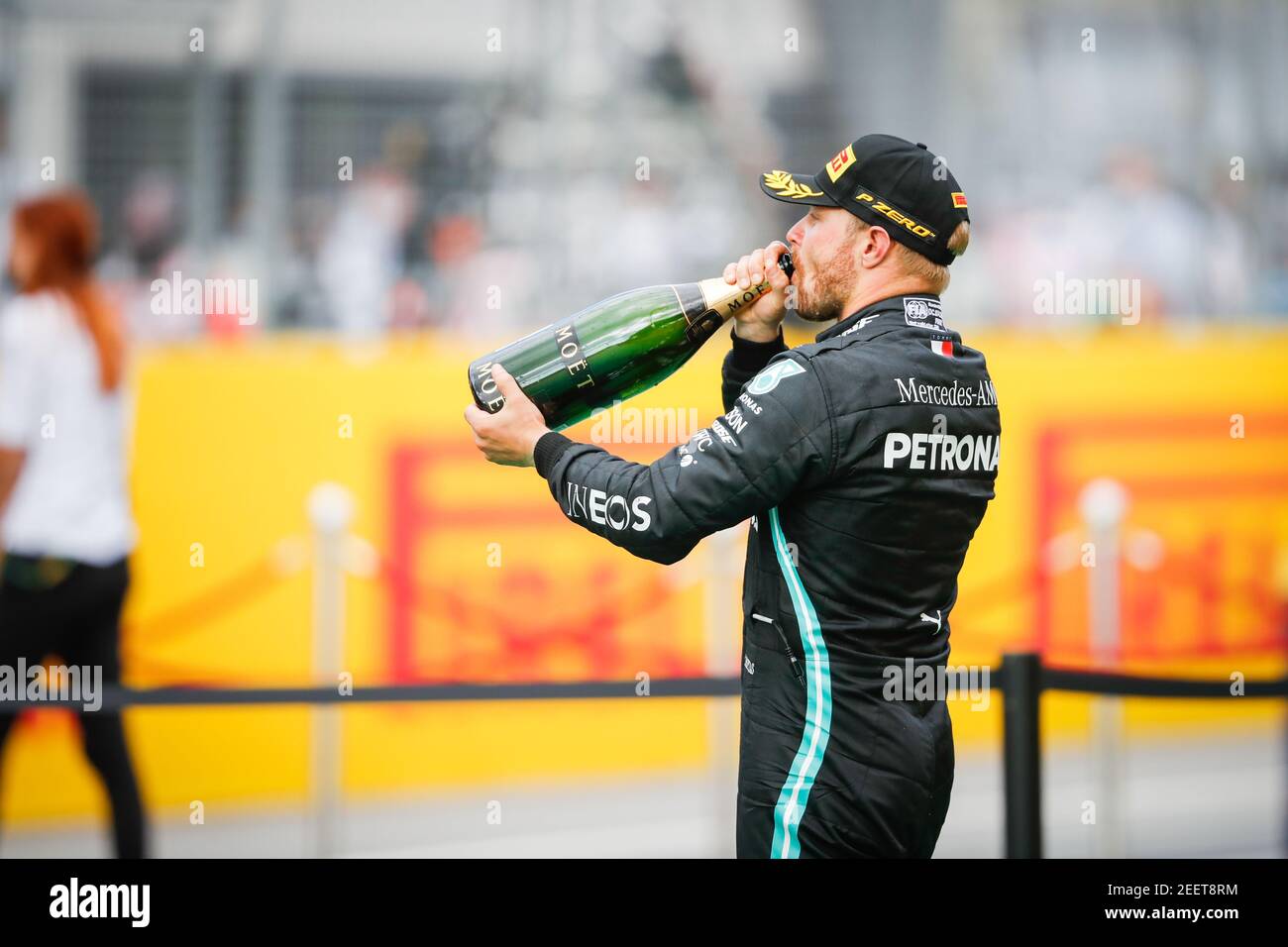 Mercedes amg f1 champagne on podium hi-res stock photography and images ...