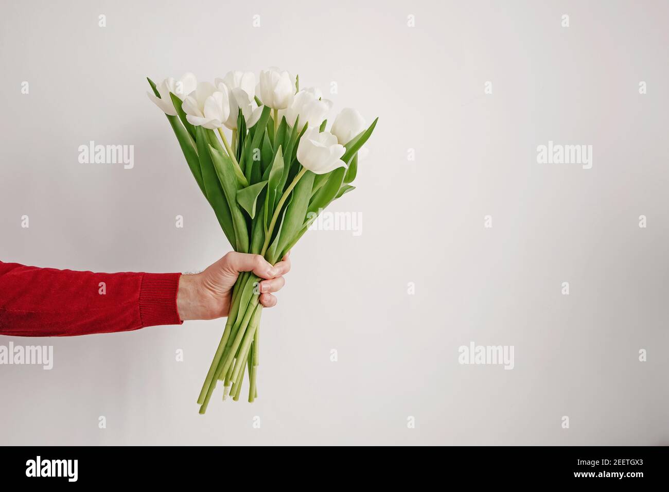 Man with a bouquet hi-res stock photography and images - Alamy