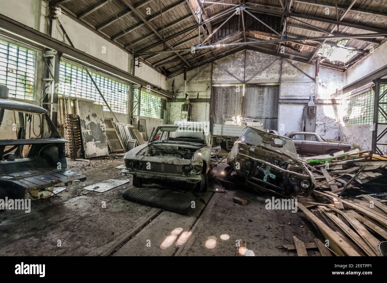 Old hall drive hi-res stock photography and images - Alamy