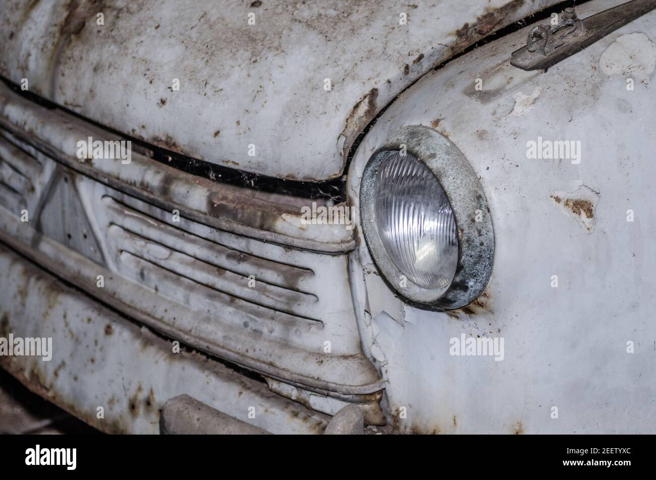 front view of a old classic car Stock Photo - Alamy