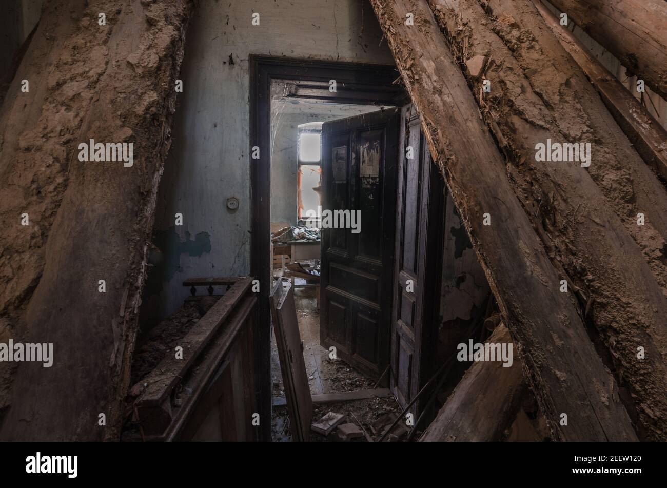 Ceiling collapsed hi-res stock photography and images - Alamy
