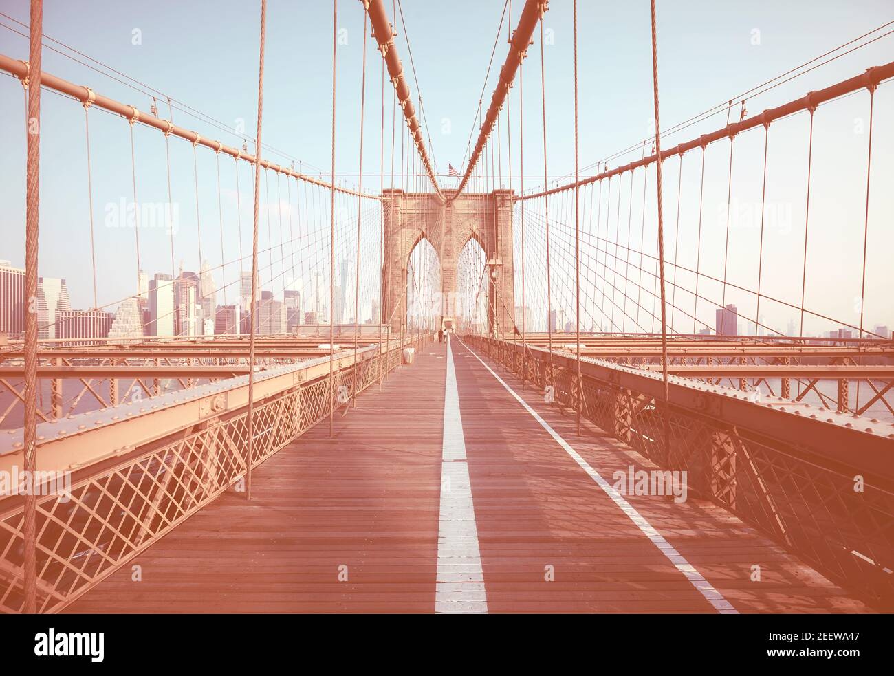 Nyc and brooklyn bridge hi-res stock photography and images - Alamy