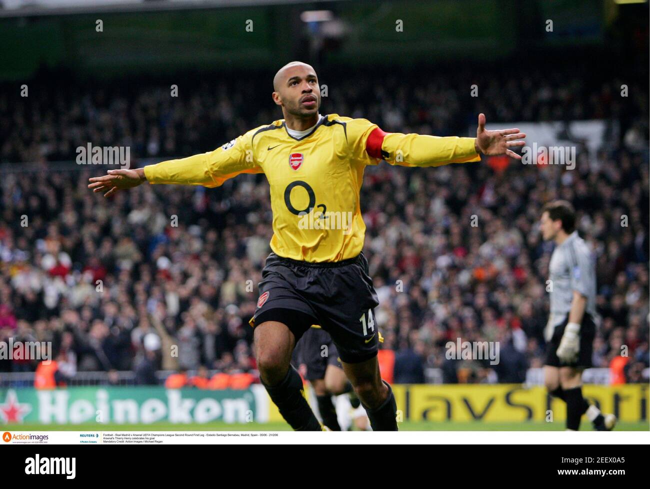 Santiago bernabeu thierry henry hi-res stock photography and images - Alamy