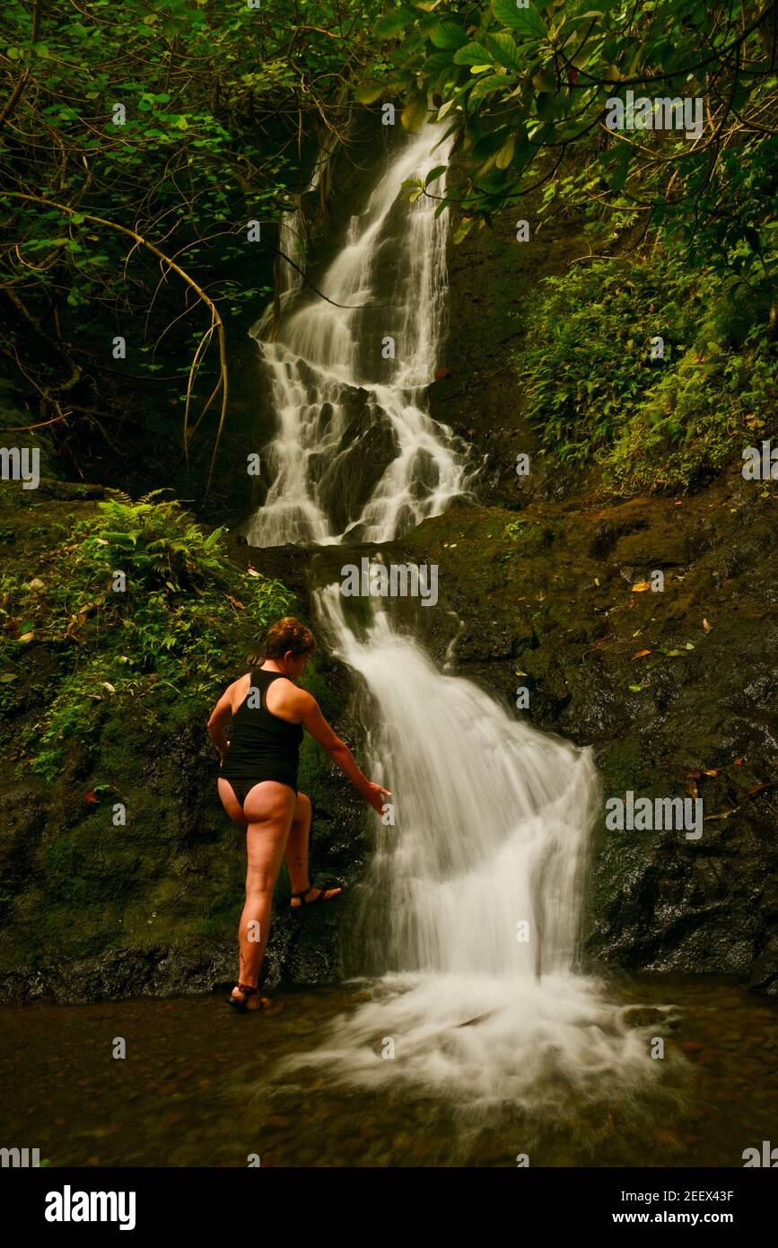 Cooling falls hi-res stock photography and images - Alamy