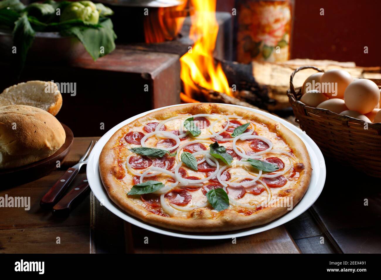 Pizza pepperoni Stock Photo - Alamy