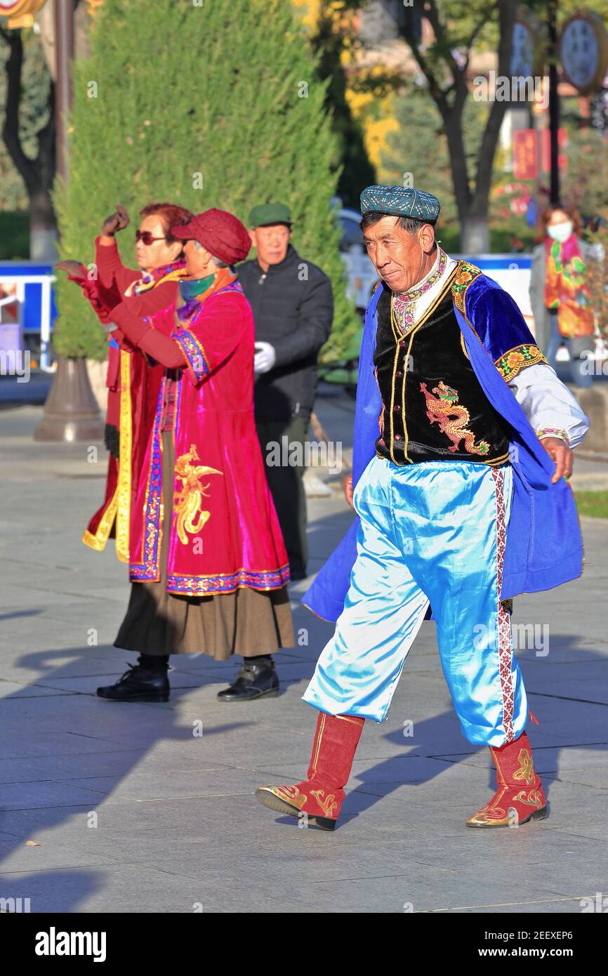 Uyghur woman in traditional costume hi-res stock photography and images ...
