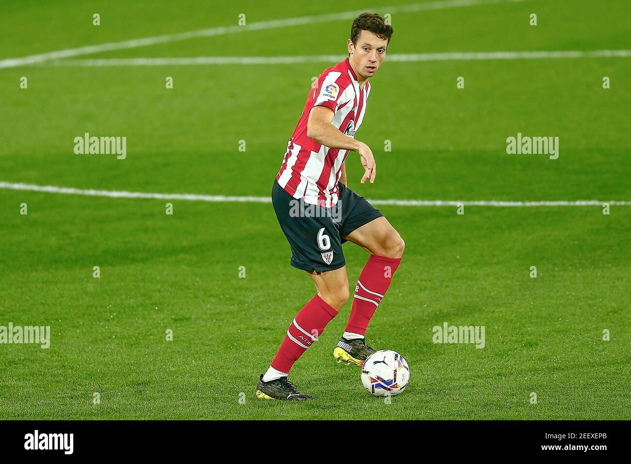 Mikel Vesga of Athletic Club during the La Liga match between Cadiz CF ...