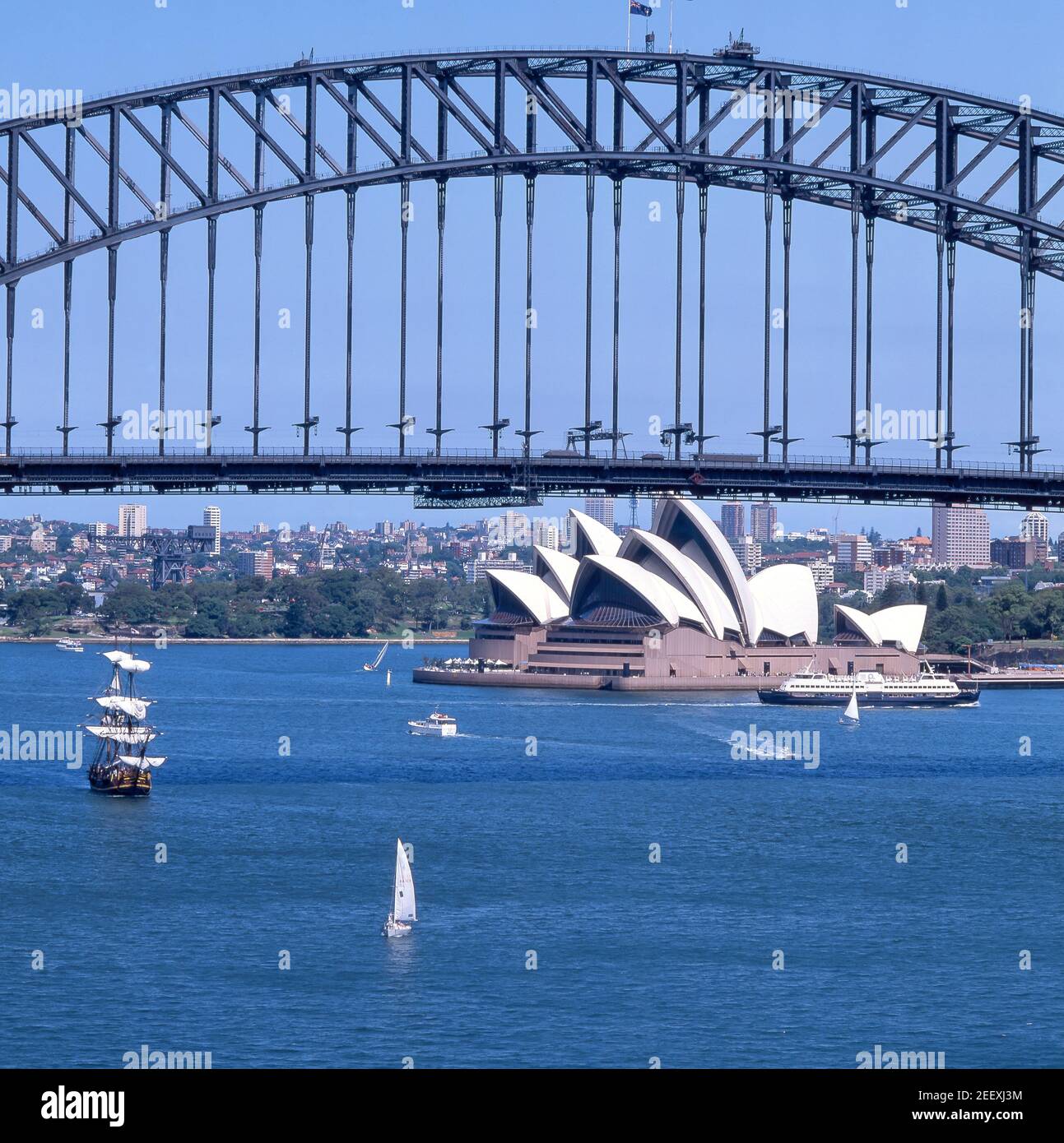 Sydney Harbour Bridge and Opera House, Sydney Harbour, Sydney, New ...