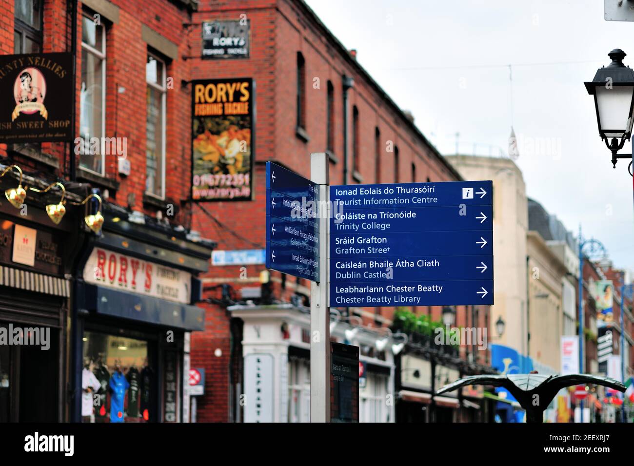 Dublin, Ireland. Signs, in Irish and English, front architecture in the ...