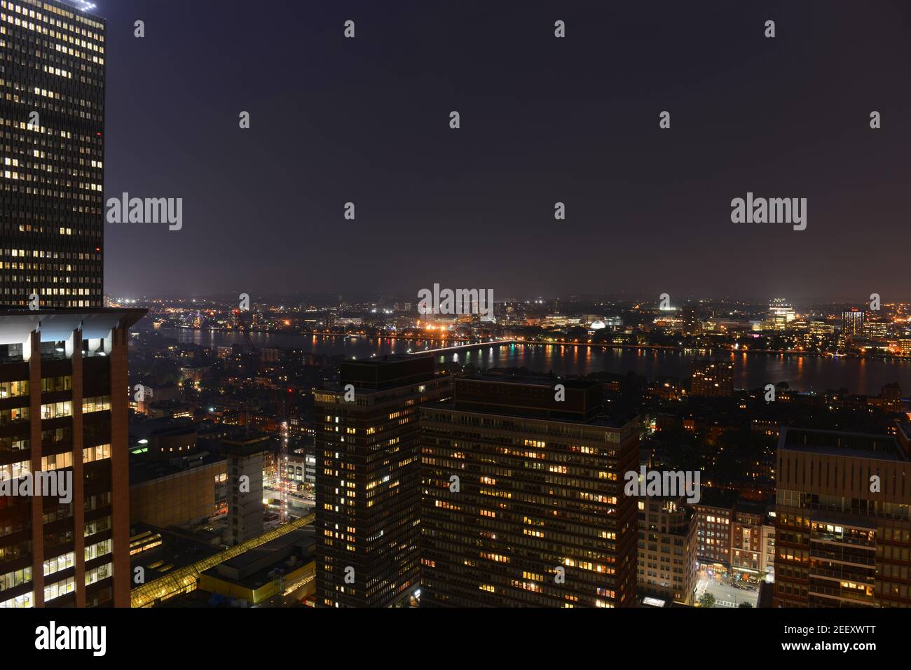 Mit campus hi-res stock photography and images - Alamy