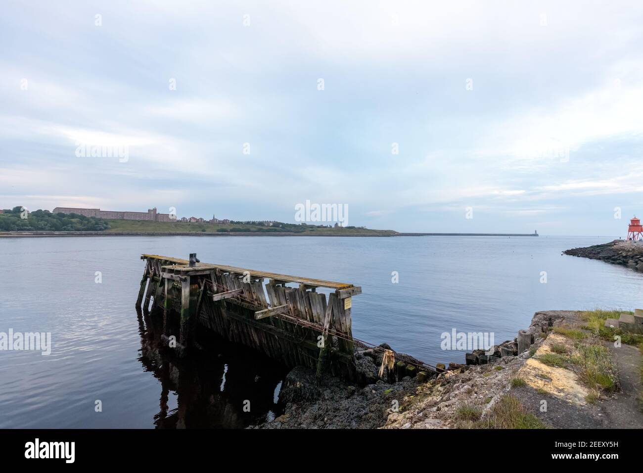 South Shields UK: 30th July 2020: Staiths on the River Tyne Stock Photo ...