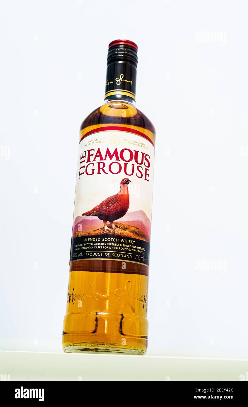 Famous grouse whisky bottle hi-res stock photography and images - Alamy