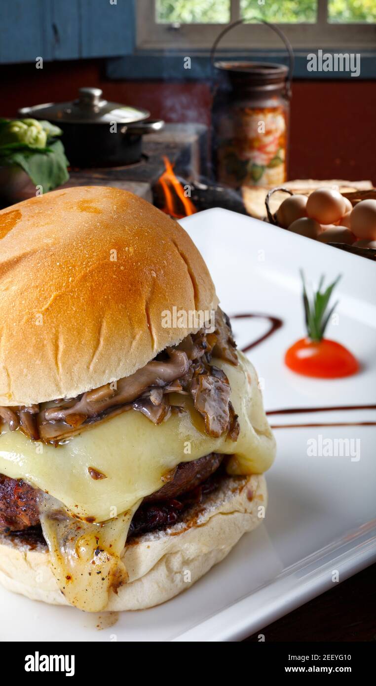 American buger hi-res stock photography and images - Alamy