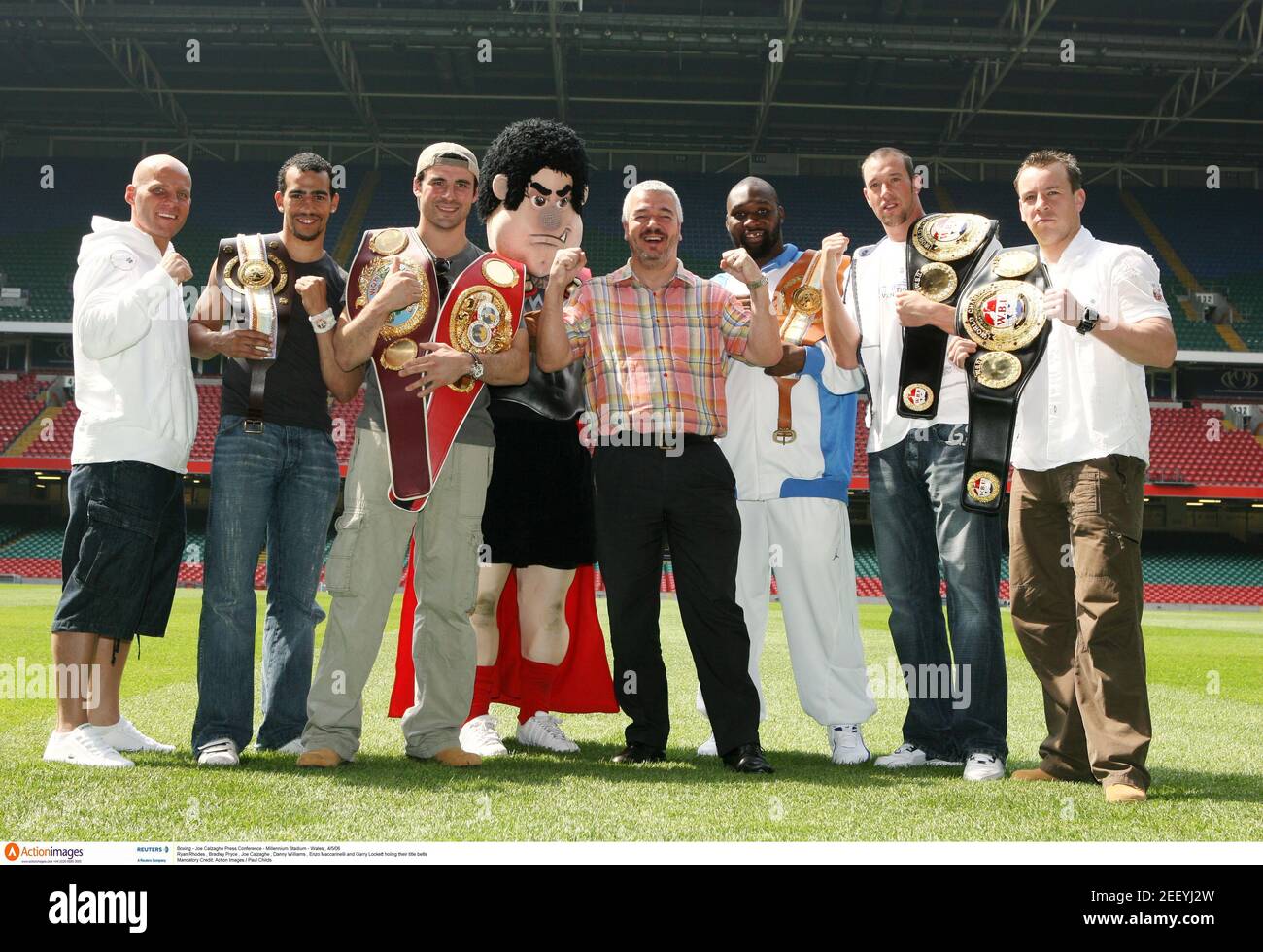Joe calzaghe belts hi-res stock photography and images - Alamy
