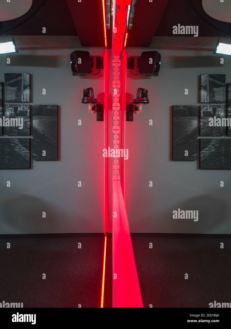 Red led lights hi-res stock photography and images - Alamy