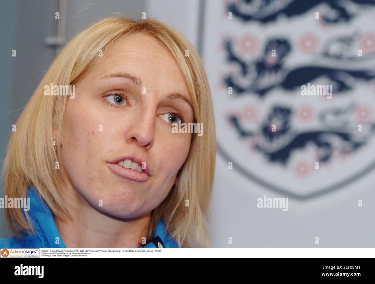 England captain faye white hi-res stock photography and images - Alamy