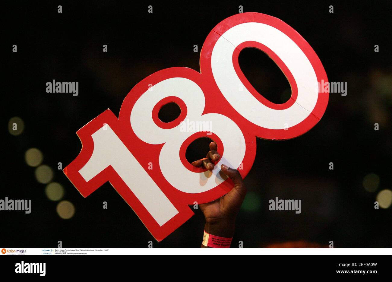 180 3 darts hi-res stock photography and images - Alamy