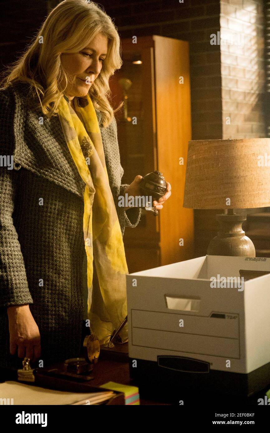 RESIDENT ALIEN, Deborah Finkel, Homesick', (Season 1, ep. 102, aired ...