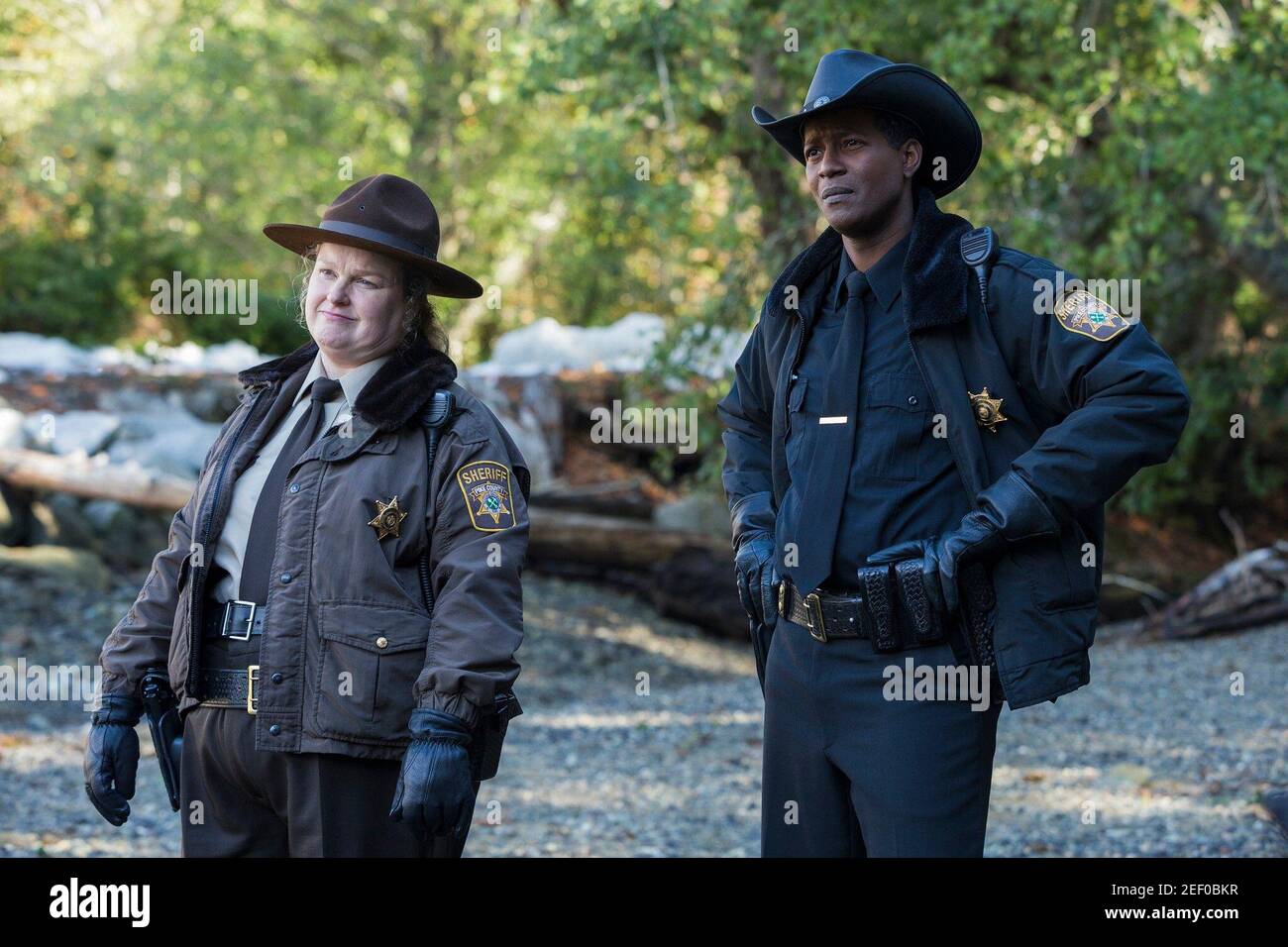 Resident Alien From Left Elizabeth Bowen Corey Reynolds Pilot Season 1 Ep 101 Aired