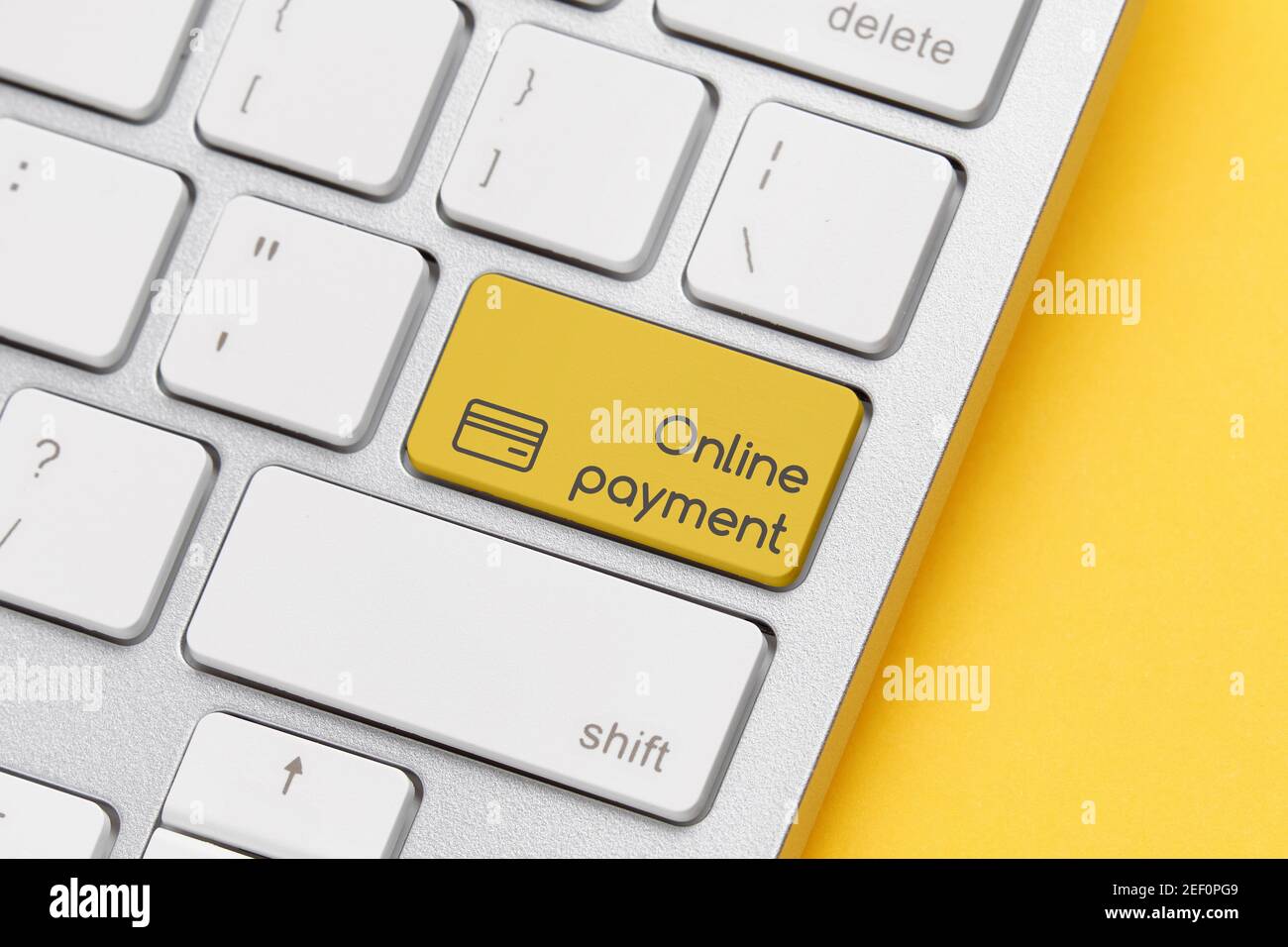 Online payment concept on keyboard button. Close up Stock Photo - Alamy