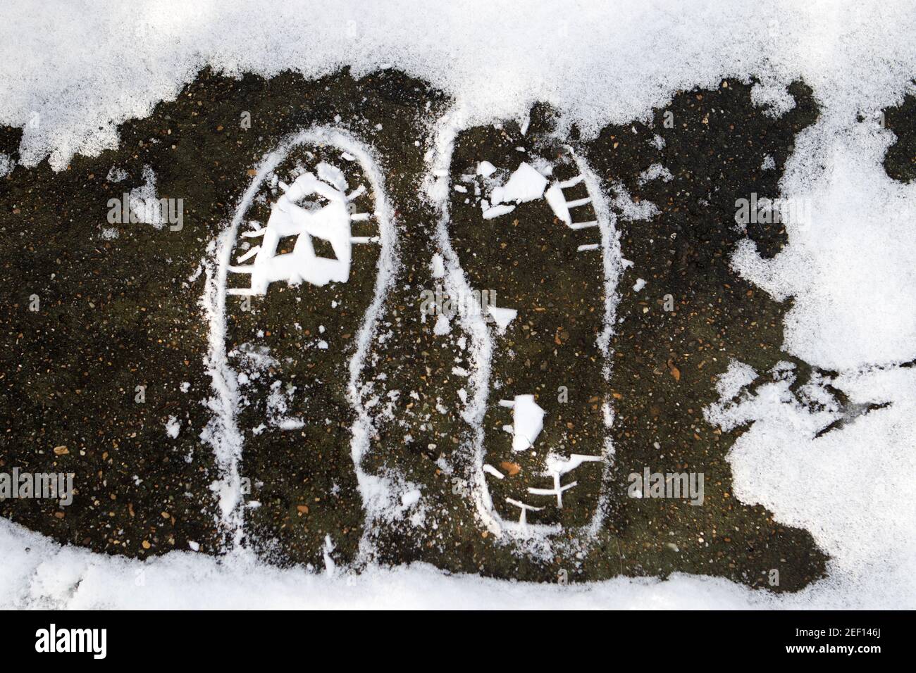 Footprints on pavement hi-res stock photography and images - Alamy