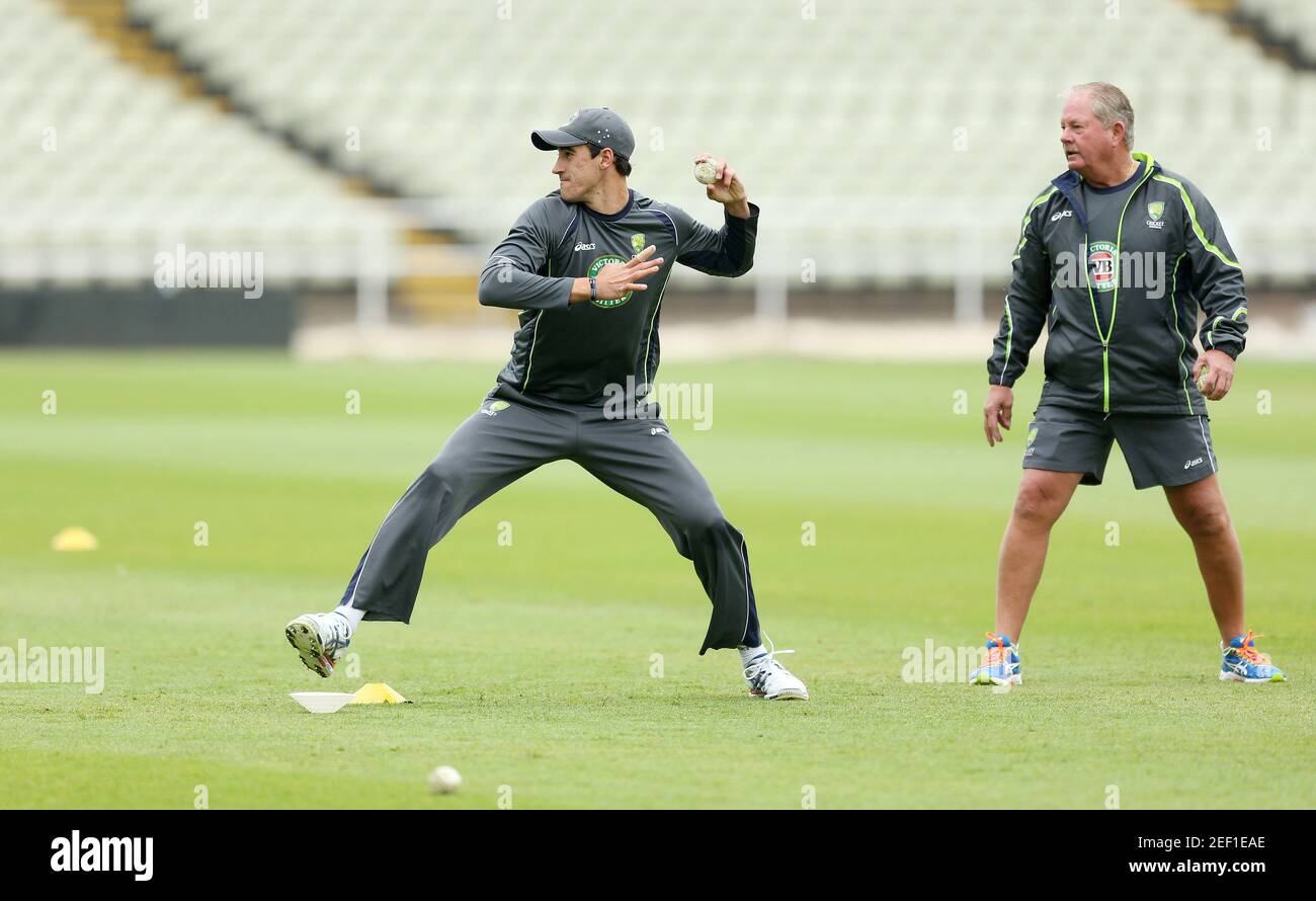 Australias fielding coach steve rixon hi-res stock photography and ...