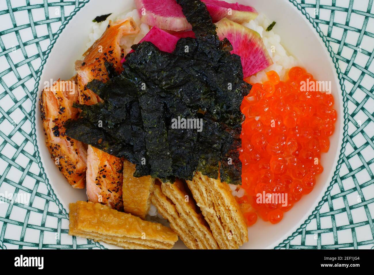 Asian green rice bowl with salmon roe, salmon, roasted seaweed and ...
