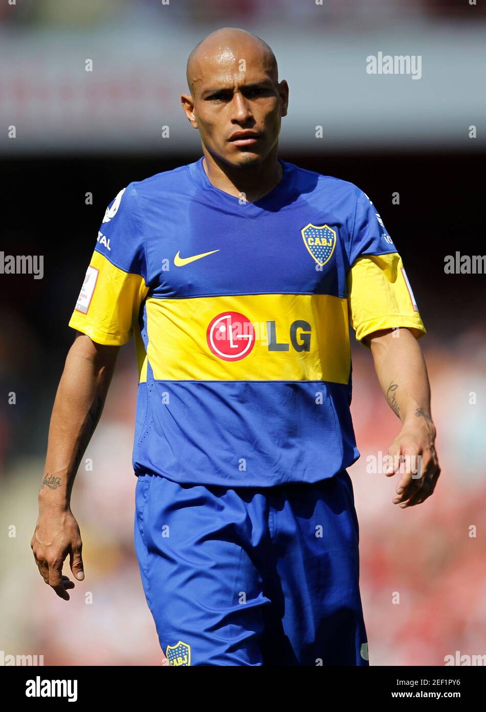 Clemente rodriguez boca juniors hi-res stock photography and images - Alamy