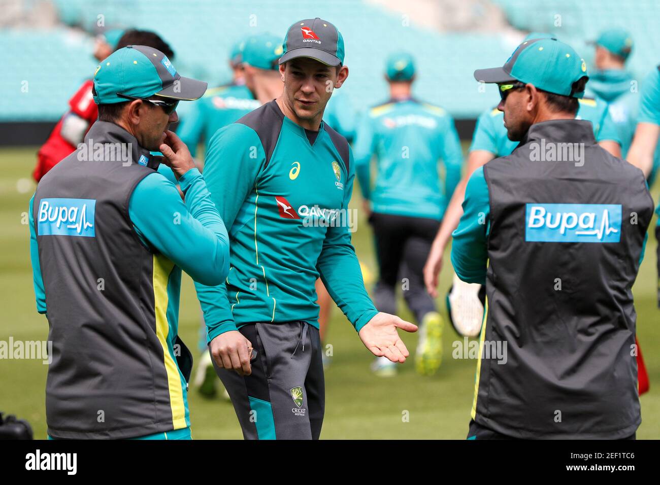 Tim paine ricky ponting hi-res stock photography and images - Alamy