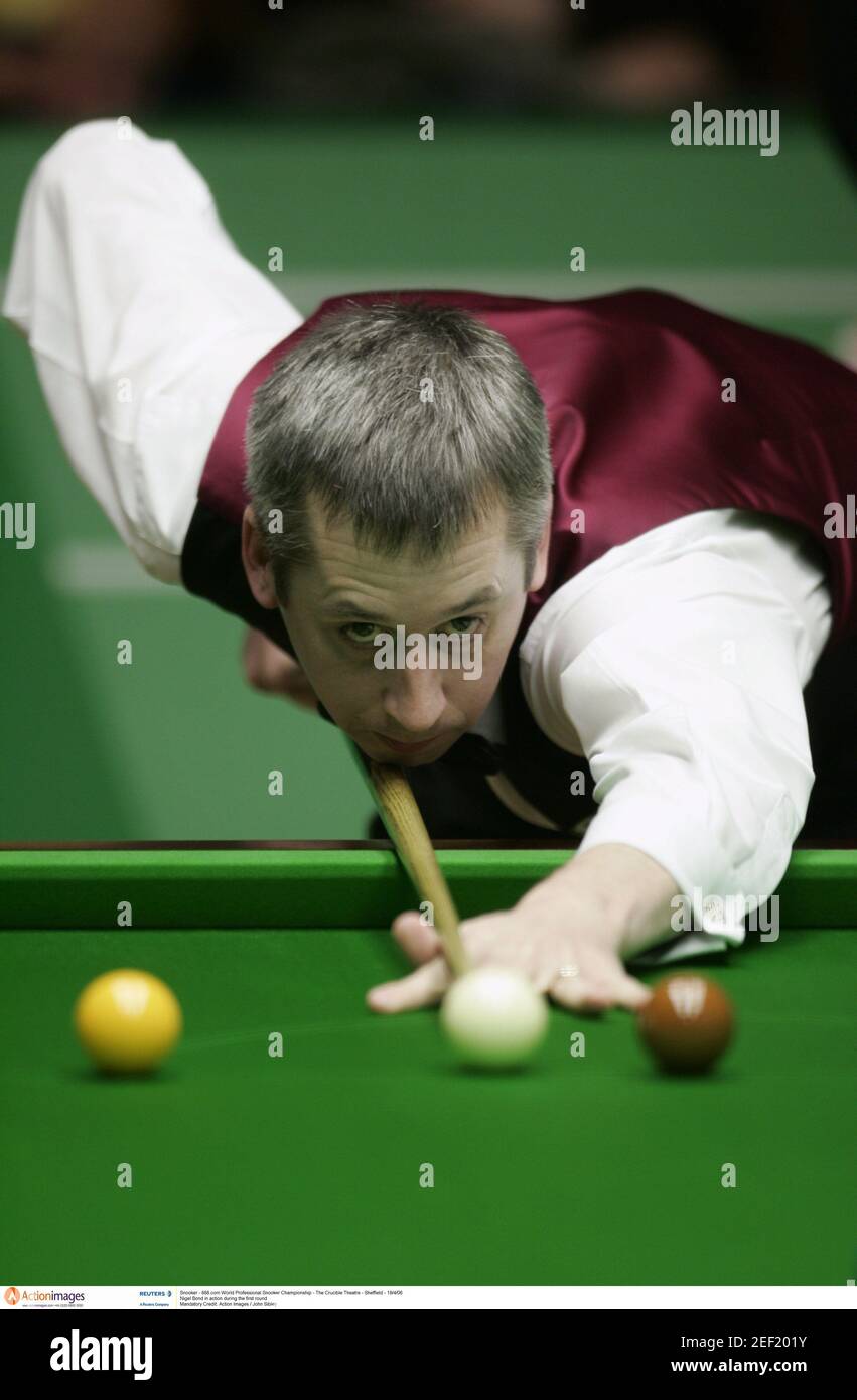 Nigel bond snooker hi-res stock photography and images - Alamy