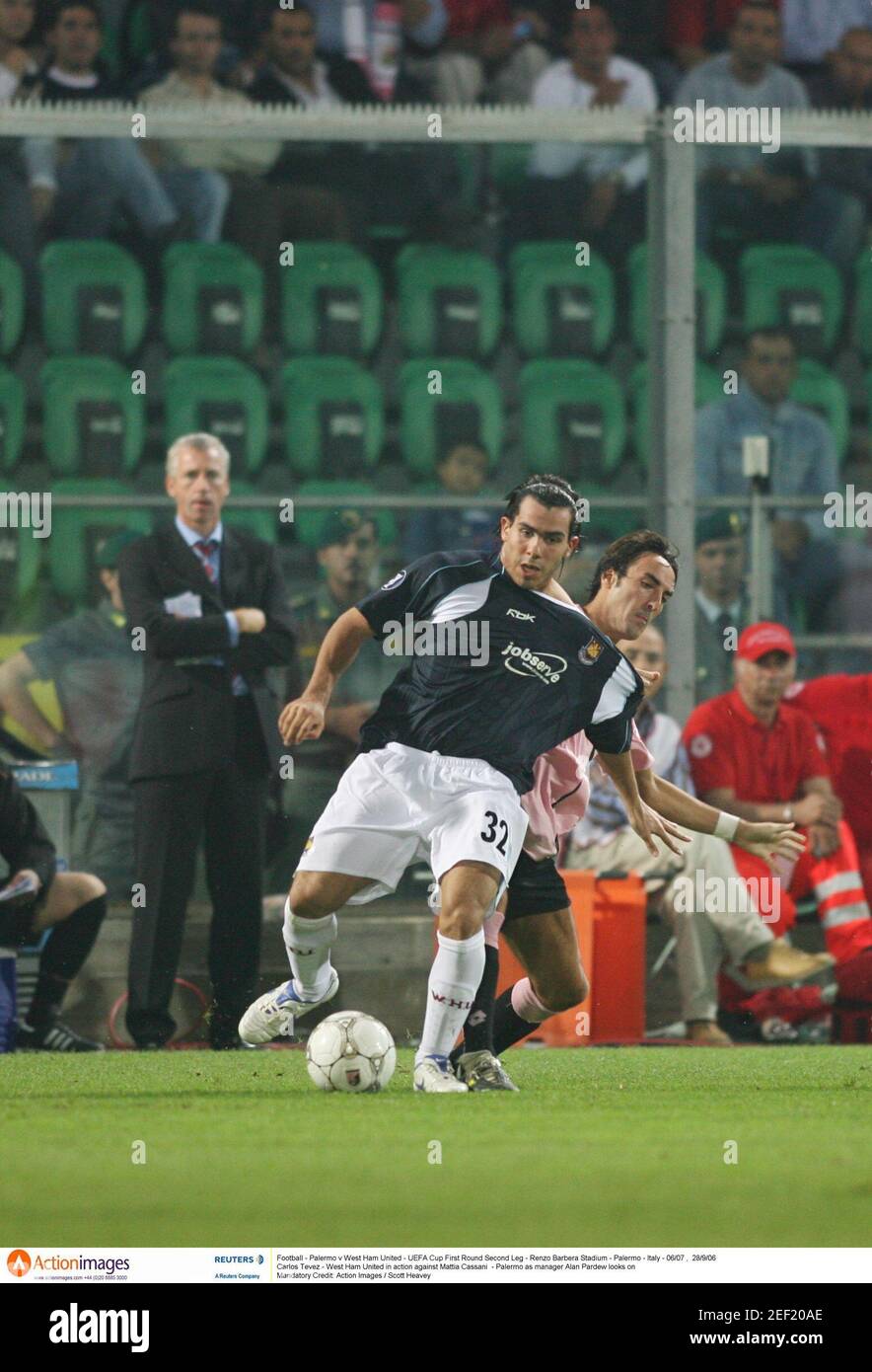 Alan pardew tevez hi-res stock photography and images - Alamy Alan pardew tevez hi-res stock photography and images - Alamy