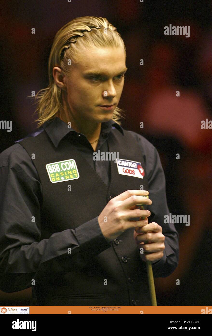 Action sport snooker paul hunter hi-res stock photography and images ...