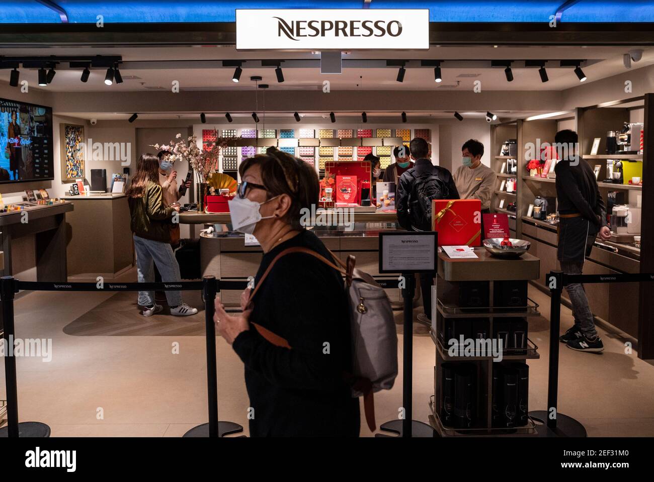 Swiss high-end and world leader in coffee capsules brand store ...