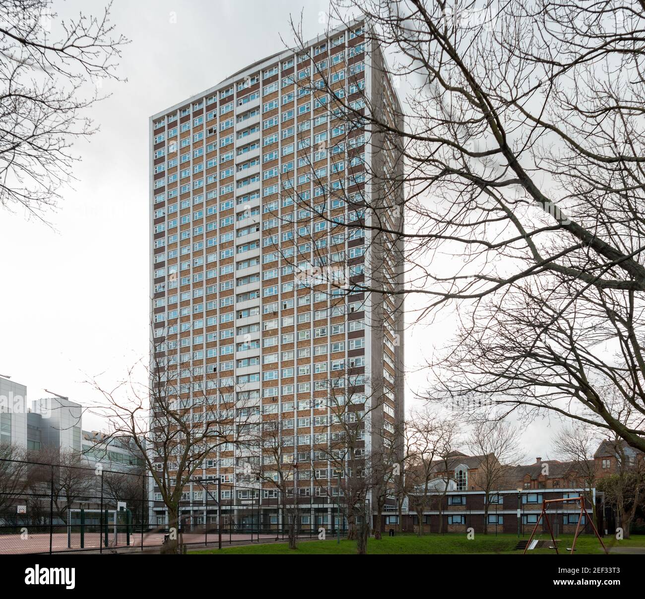 Council estates hi-res stock photography and images - Alamy