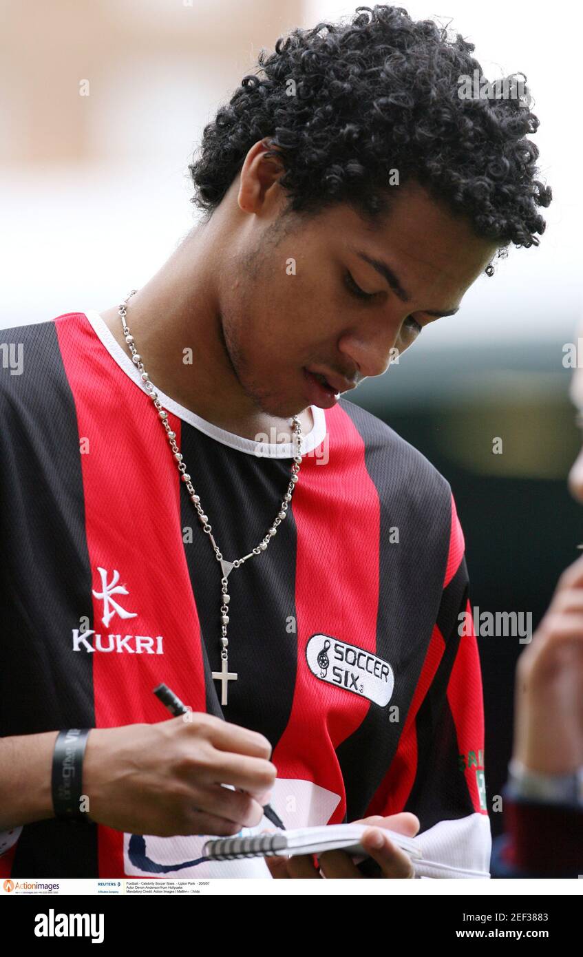 Hollyoaks Actor High Resolution Stock Photography and Images - Alamy