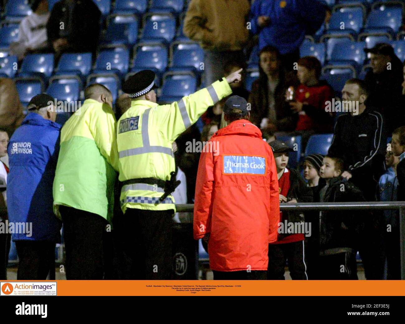 Angry spectators hi-res stock photography and images - Alamy