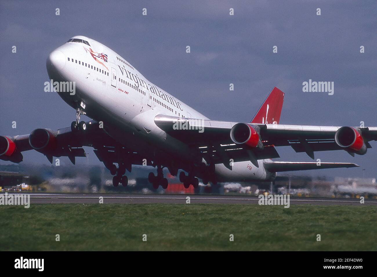 ROTATE ! - VIRGIN ATLANTIC BOEING 747-200B G-VGIN 'SCARLET LADY' ON ...