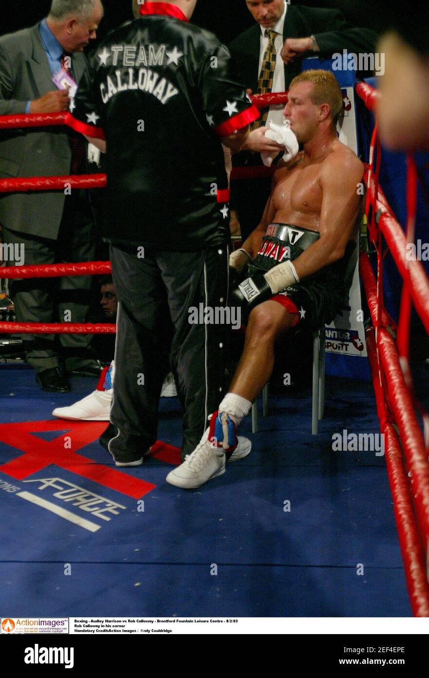 Brentford fountain hi-res stock photography and images - Alamy