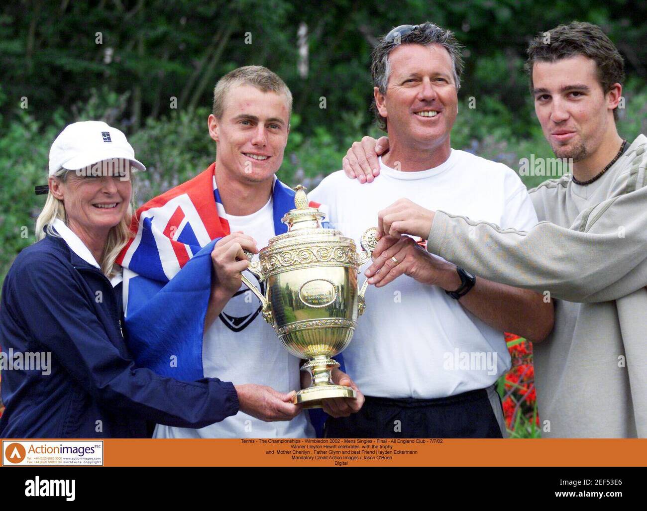 Tennis trophy father mother lleyton hewitt hi-res stock photography and ...